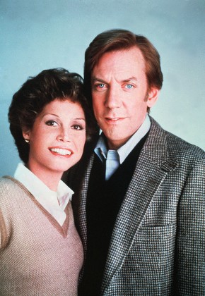 Mary Tyler Moore Donald Sutherland Editorial Stock Photo - Stock Image ...