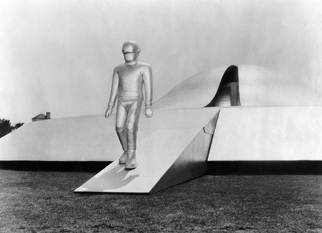 6 Gort robots scene still robert wise Stock Pictures, Editorial Images ...