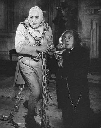 3 Ghosts chains jacob marley charles dickens dickens ebenezer scrooge ...