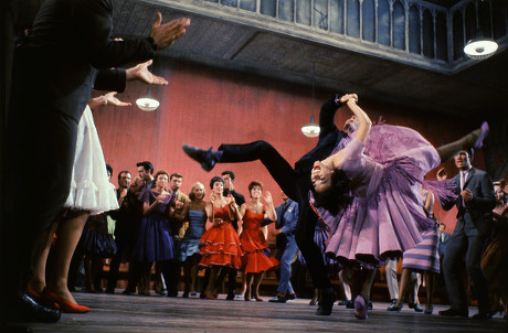 1 Dancing william shakespeare scene still kbliconic kblselection robert ...