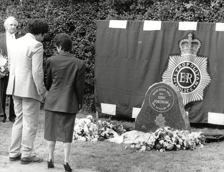 Memorial Det Con John Fordham Stabbed Editorial Stock Photo - Stock ...