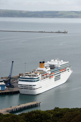 Vessel Costa Neoromantica Passenger Cruise Ship Editorial Stock Photo ...
