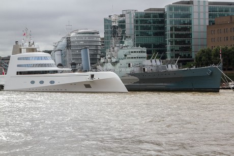 300 Million Dollar Superyacht Owned By Editorial Stock Photo - Stock ...