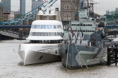 300 Million Dollar Superyacht Owned By Editorial Stock Photo - Stock ...