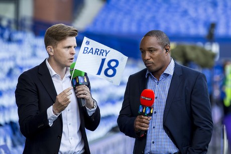 Bt Sport Presenter Jake Humphrey Chats Editorial Stock Photo - Stock ...