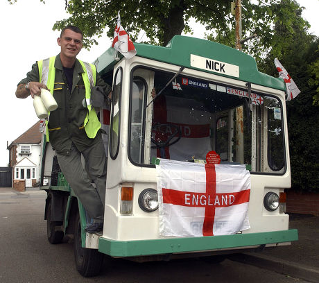 71 Milk float Stock Pictures, Editorial Images and Stock Photos ...