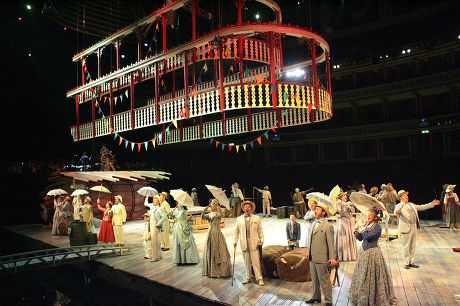 imágenes de 'SHOW BOAT' MUSICAL AT THE ROYAL ALBERT HALL, LONDON ...