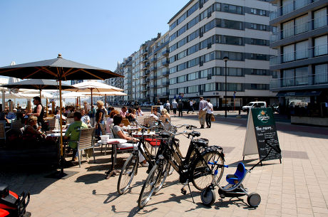 Zoute Beach Knokke Le Zoute Belgium Editorial Stock Photo - Stock Image ...
