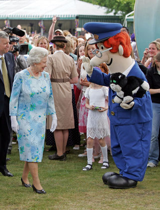 Queen Elizabeth Ii Meets Postman Pat Editorial Stock Photo - Stock ...