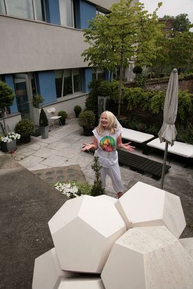 __COUNT__ Jibby Beane at home, London, Britain - Jun 2006 Stock ...
