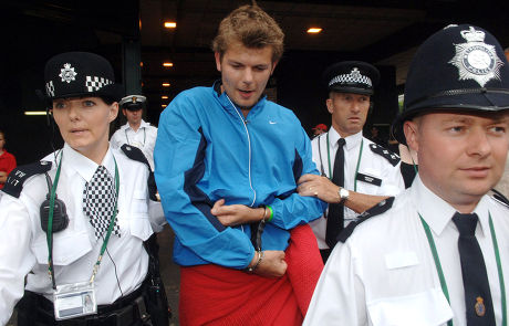 Sander Lantinga Holland Escorted Wimbledon Following Editorial Stock ...