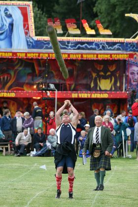 Caber Tossing Competition Editorial Stock Photo - Stock Image ...
