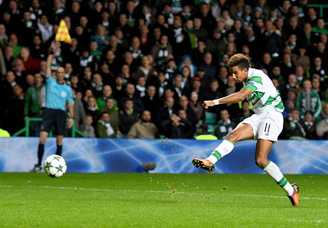 Scott Sinclair Celtic Caught Offside Editorial Stock Photo - Stock Image | Shutterstock