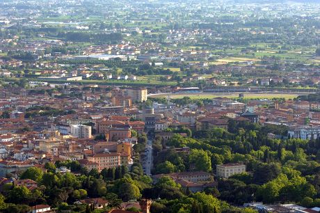 Montecatini Therme Viewed Village Montecatini Alto Editorial Stock ...