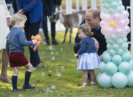 4 Royal royals of cambridge louis alexander kate middleton duke balloon ...