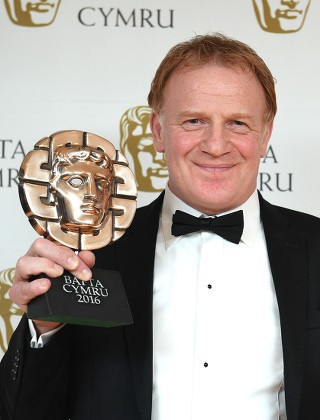 Mark Lewis Jones Winner Actor Award - Foto de stock de contenido ...