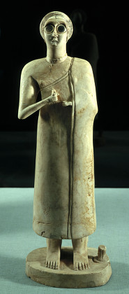 Orante Female Praying Figure Gypsum Statue Editorial Stock Photo ...