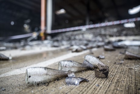 Fire at Allied glass factory, Leeds, UK - 07 Oct 2016 Stock Pictures ...