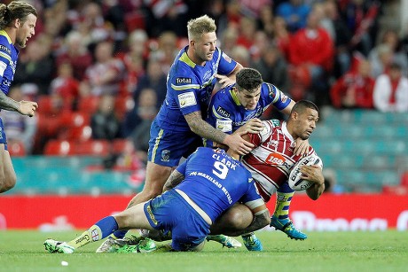 Wigans Willie Isa Gets Outnumbered During Editorial Stock Photo - Stock ...