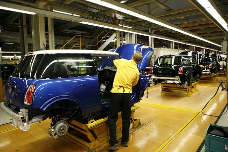 The BMW Mini plant, Oxford, Britain - Sep 2006 Stock Pictures ...