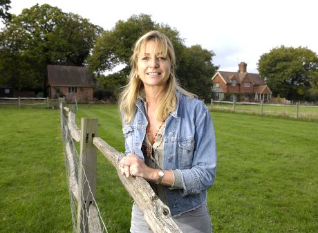 Alexandra Hall Dragons Den Who Moved Editorial Stock Photo - Stock ...