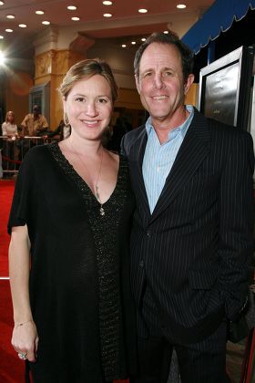 2 Hilary shor Stock Pictures, Editorial Images and Stock Photos ...