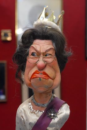 Spitting Image Concept Model Queen Elizabeth Editorial Stock Photo ...