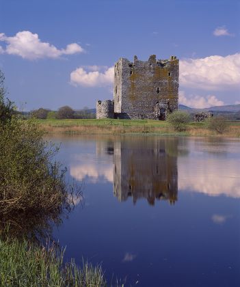 Threave Castle Across River Dee Scotland Editorial Stock Photo - Stock ...
