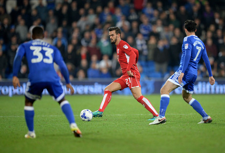 7 Marlon pack of cardiff city line Stock Pictures, Editorial Images and ...