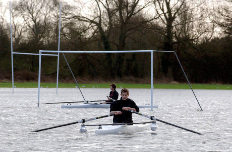 Rowers Shiplake College Henley Oxfordshire Practices Editorial Stock ...