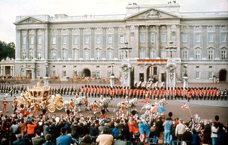 QUEEN ELIZABETH II SILVER JUBILEE, LONDON, BRITAIN - 1977 Stock ...