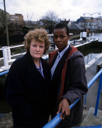 ITV ARCHIVE Stock Pictures, Editorial Images and Stock Photos ...