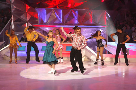 'Dancing On Ice' TV programme series 2, London, Britain - 17 Feb 2007 ...