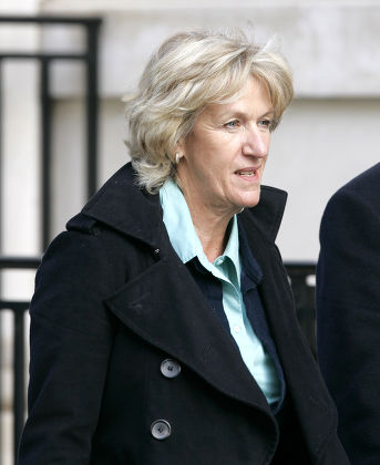 Annabel Elliot Seen Leaving Hospital After Editorial Stock Photo ...