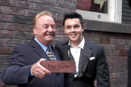 __COUNT__ Raymond Quinn launching his debut album, the Cavern Club ...