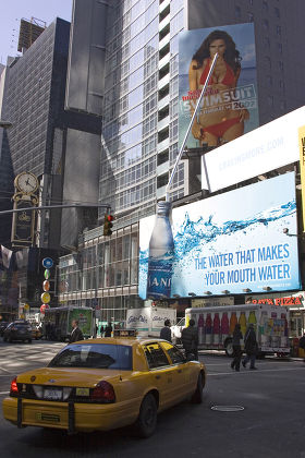 Billboards in Times Square, New York, America - 20 Mar 2007 Stock ...