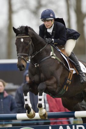 Zara Phillips Riding New Horse Glenbuck Editorial Stock Photo - Stock ...