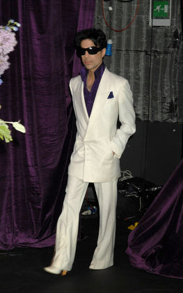Prince announces 21 Nights in London The Earth Tour, The Hospital ...