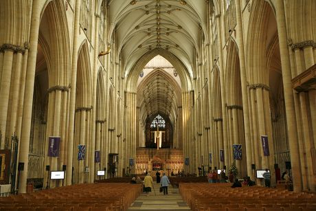 Nave York Minster Started 1220 Minster Editorial Stock Photo - Stock ...