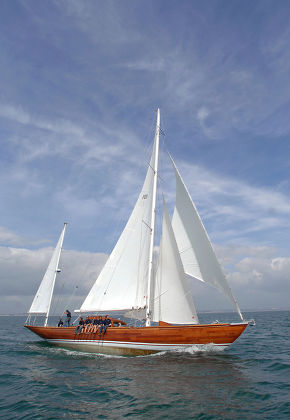 imágenes de Former Royal Yacht 'Bloodhound' restored to its former ...
