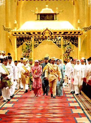 __COUNT__ imágenes de Princess Hajah Majeedah Nuurul Bulqiah and ...