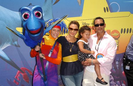 Leah Remini Angelo Pagan Their Daughter Editorial Stock Photo - Stock ...