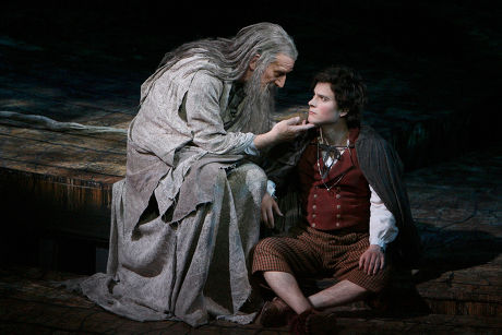 Malcolm Storry Gandalf James Loye Frodo Editorial Stock Photo - Stock ...