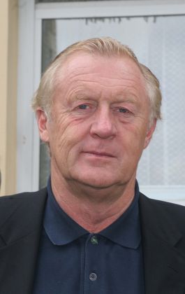 A Blue Plaque unveiling in memory of Alan 'Fluff' Freeman, Brinsworth ...