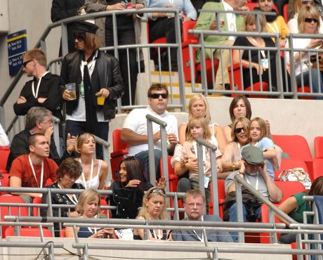 Liam Gallagher Patsy Kensit Son Lennon Editorial Stock Photo - Stock ...