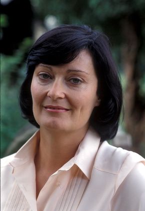Emmerdale Tv 1990 Elizabeth Feldman Kate Editorial Stock Photo - Stock ...