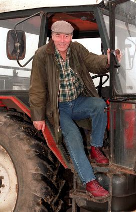 Emmerdale Tv 2000 Jack Sugden Clive Editorial Stock Photo - Stock Image ...