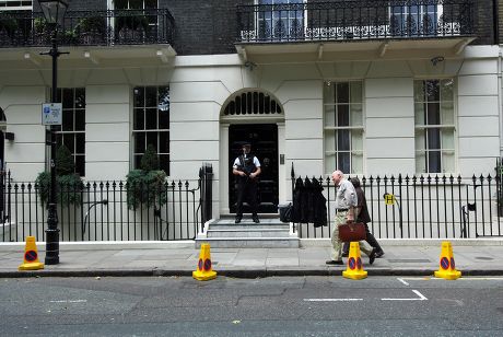 __COUNT__ Security measures in place outside the home of former British ...