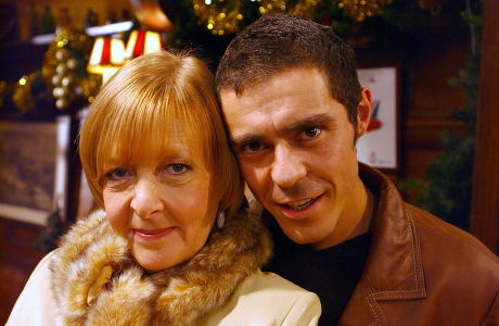 Emmerdale Tv 2004 Val Charlie Hardwick Editorial Stock Photo - Stock ...