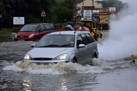 Gloucester Floods Cars Drive Through Flood Editorial Stock Photo ...